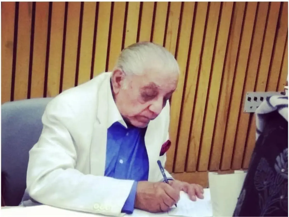 A.G. Noorani Dies at 93: Constitutional Expert and Political Commentator Leaves Rich Legacy ...